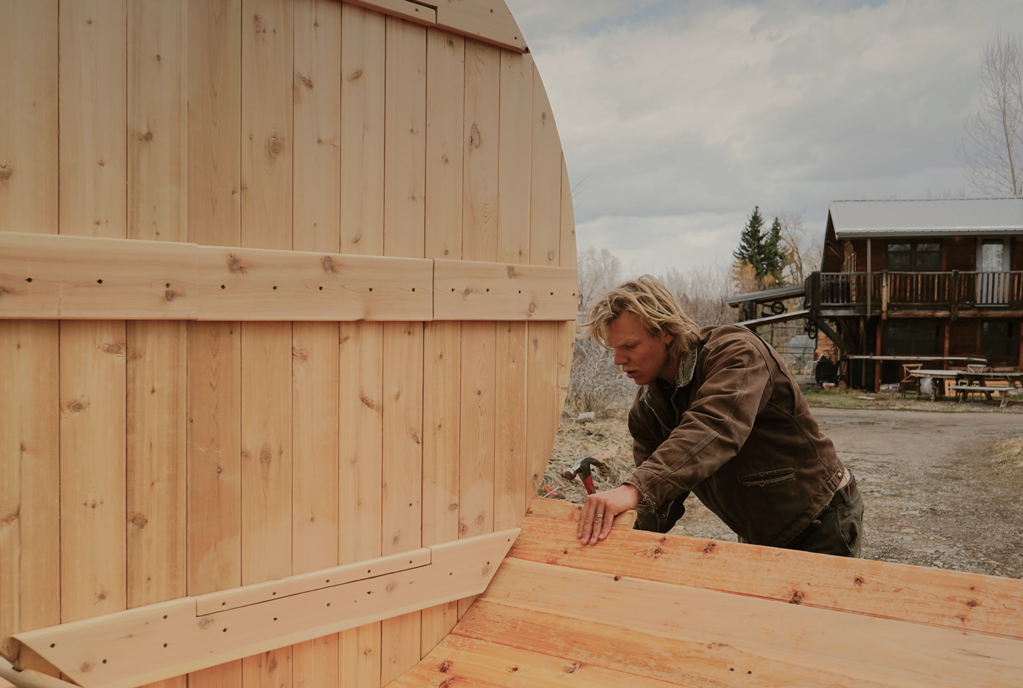 Outlaw Sauna | Custom Barrel Saunas Bozeman Montana | Backyard Cedar Saunas